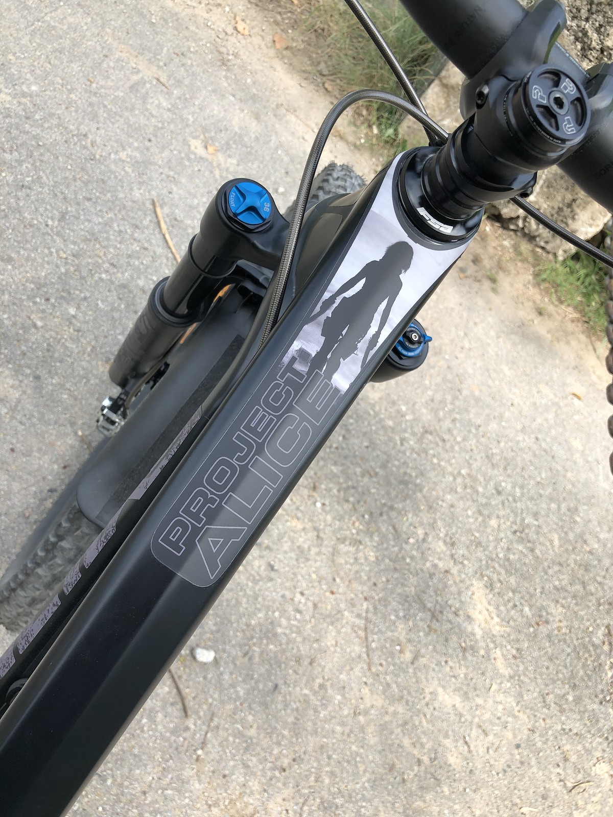 The Offering, Project Alice - KS_Song's Bike Check - Vital MTB