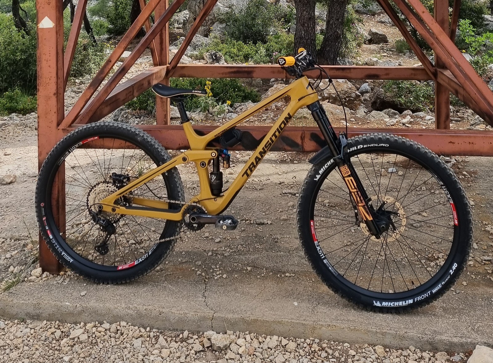 Transition Sentinel - George_F's Bike Check - Vital MTB
