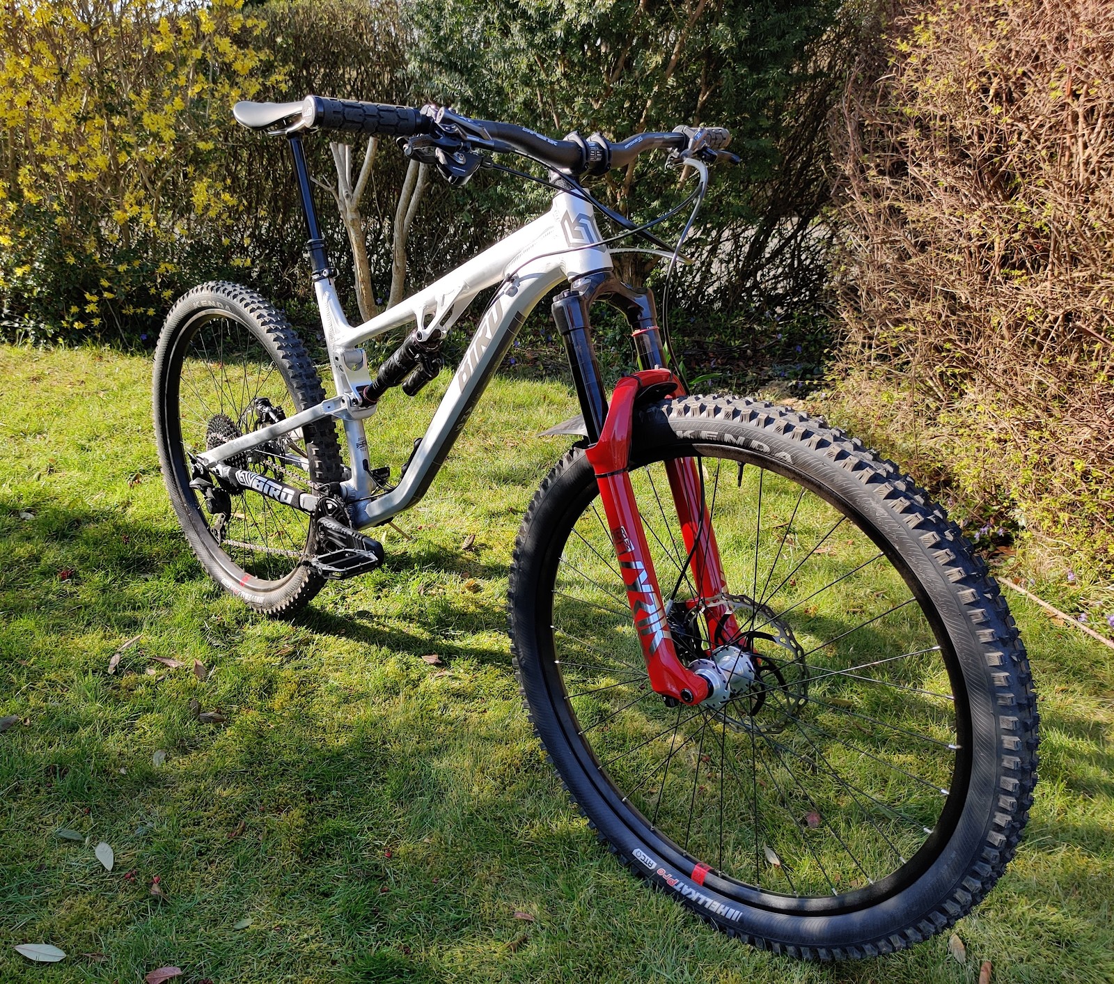 Bird Aeris AM9 - Thor Jensen's Bike Check - Vital MTB