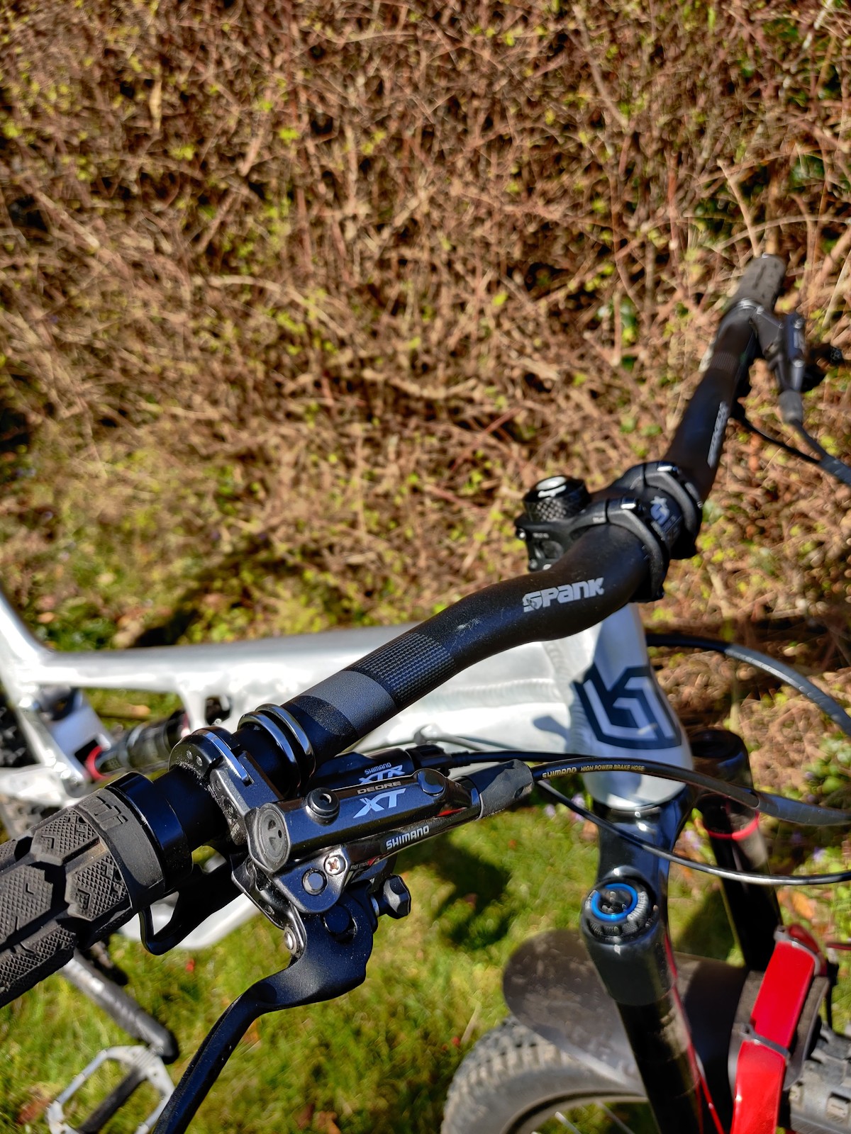 Bird Aeris AM9 - Thor Jensen's Bike Check - Vital MTB