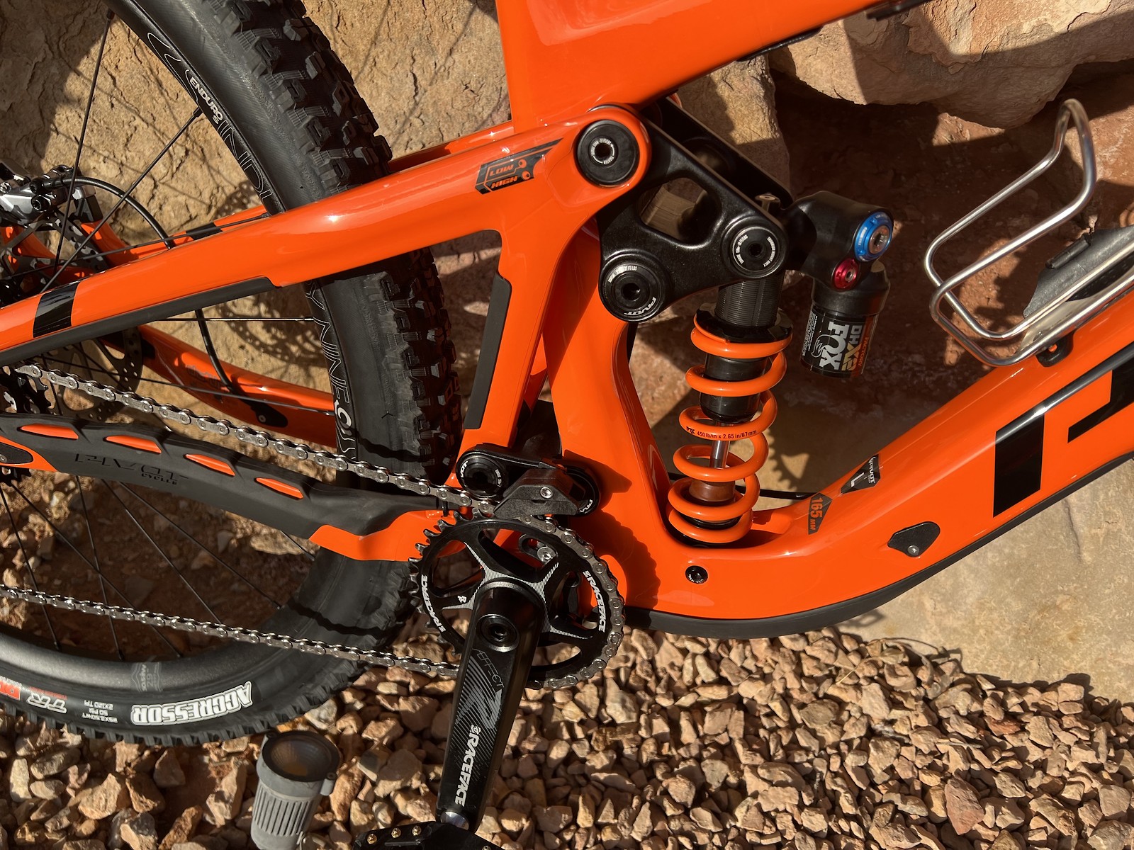 2022 Pivot Firebird custom - derrickmick's Bike Check - Vital MTB