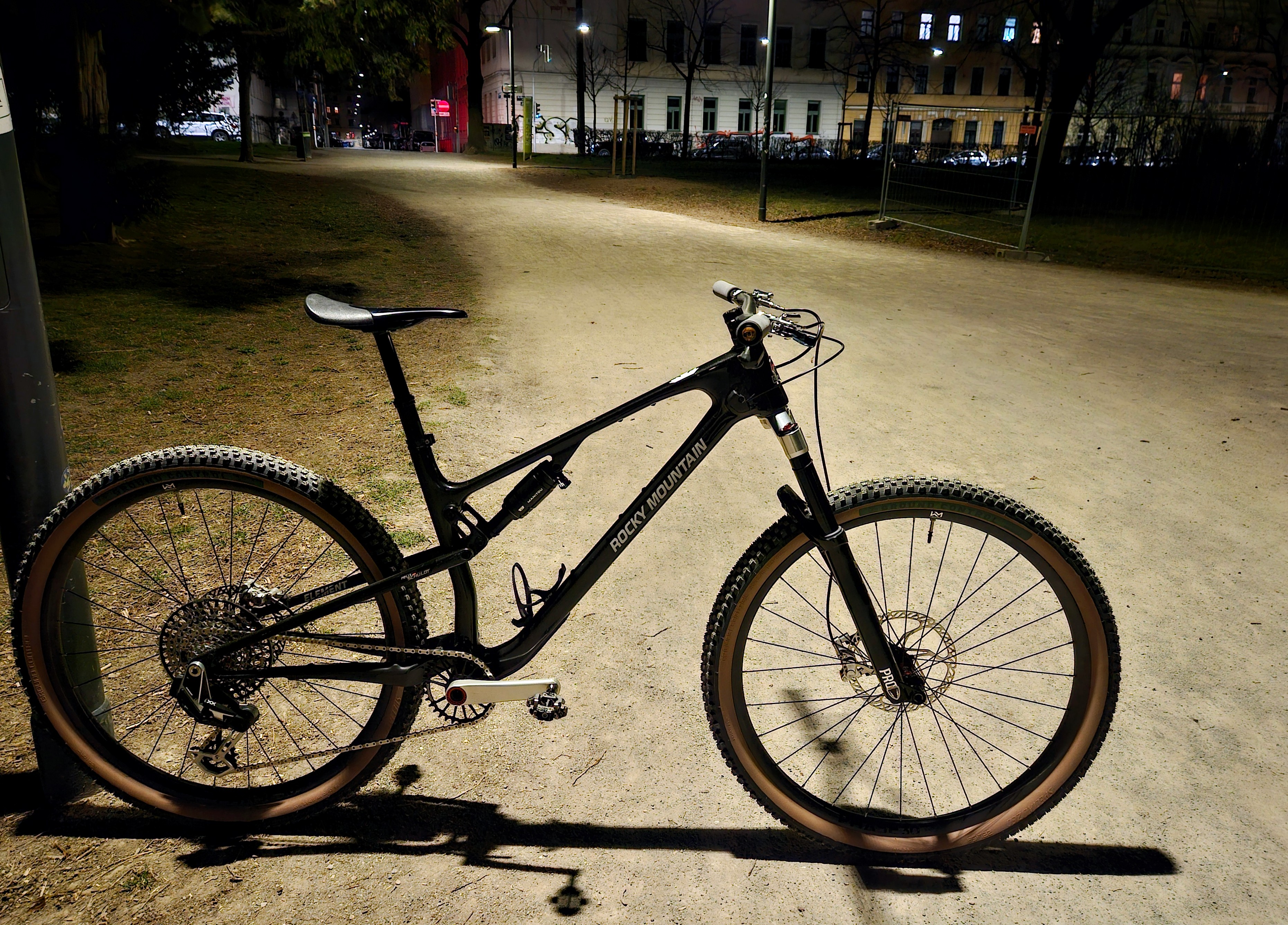 Rocky Mountain Element MY25 - DownCountry Dream Build. - Ocea_nic's ...