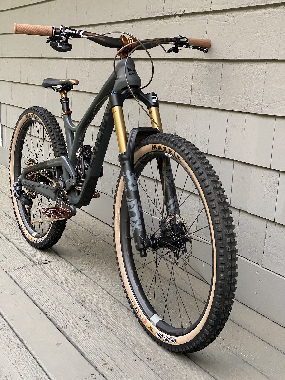 Custom Evil Calling - Tim.Likes.Bikes's Bike Check - Vital MTB
