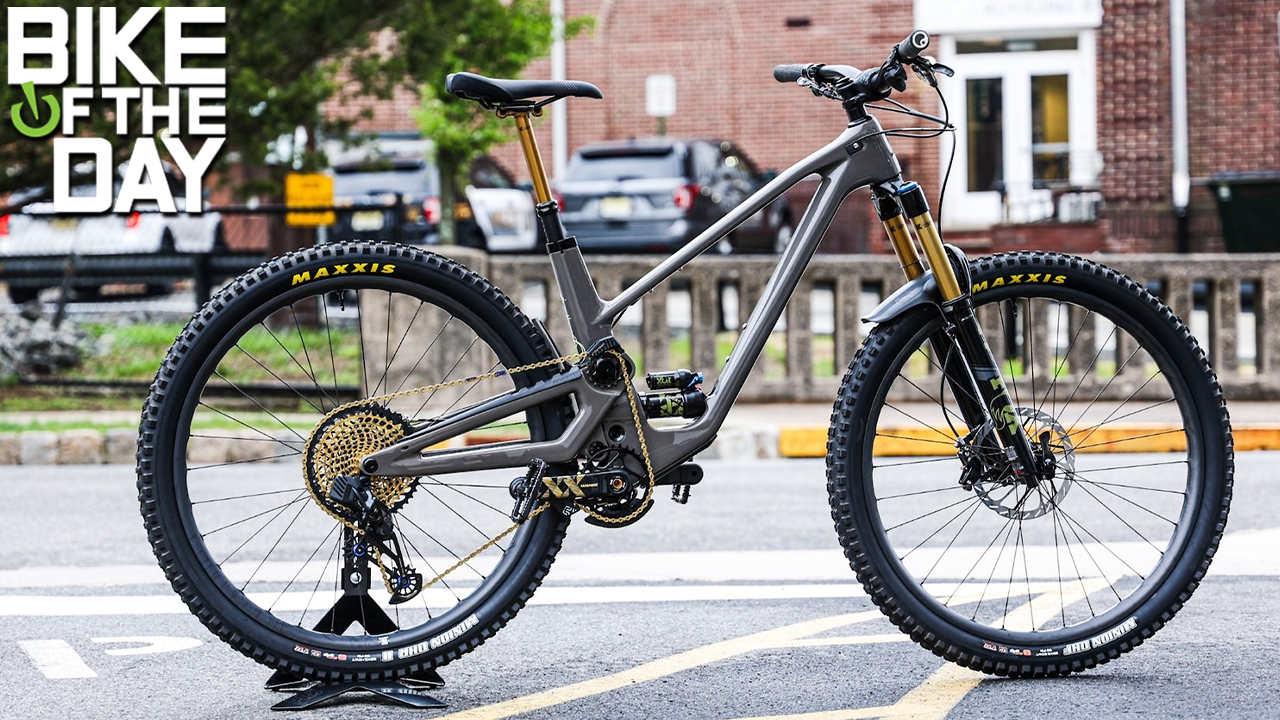 Custom Forbidden Druid - MannySaggio's Bike Check - Vital MTB