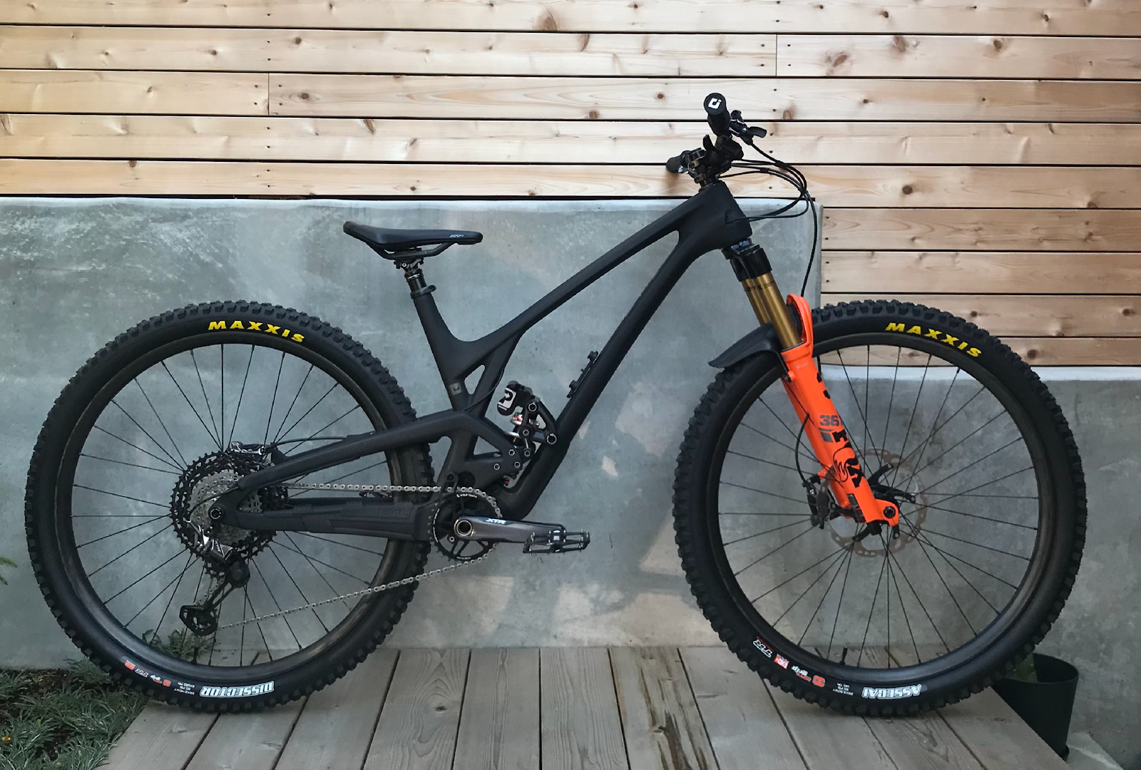 Evil Following V3 - pursuitofnow's Bike Check - Vital MTB