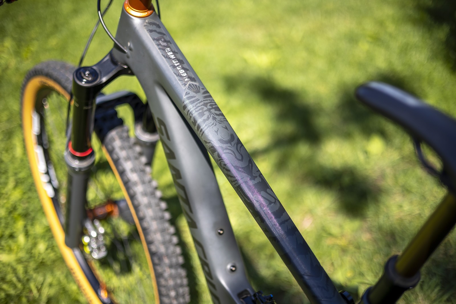 Santa Cruz Megatower CC custom build - megatower163's Bike Check ...