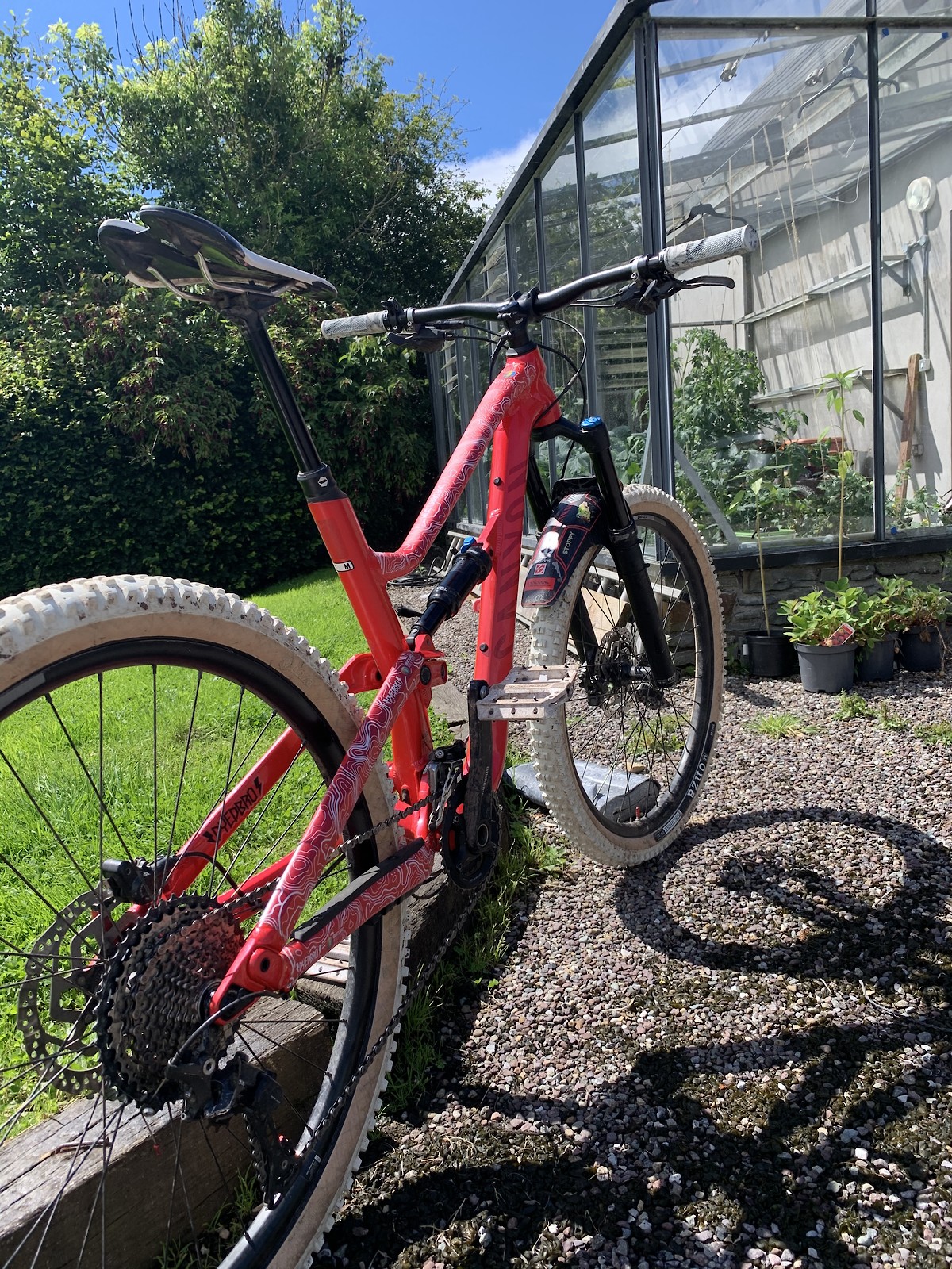 Canyon spectral mullet bike - Andy Mc's Bike Check - Vital MTB