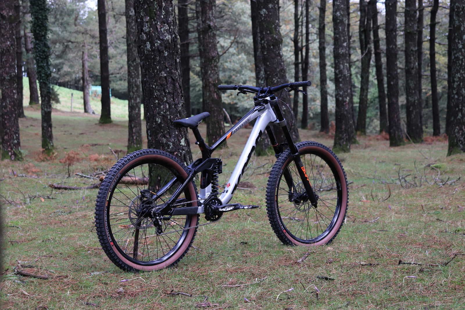 Kona Operator 2021 Westania MTB - Westania mtb's Bike Check - Vital MTB