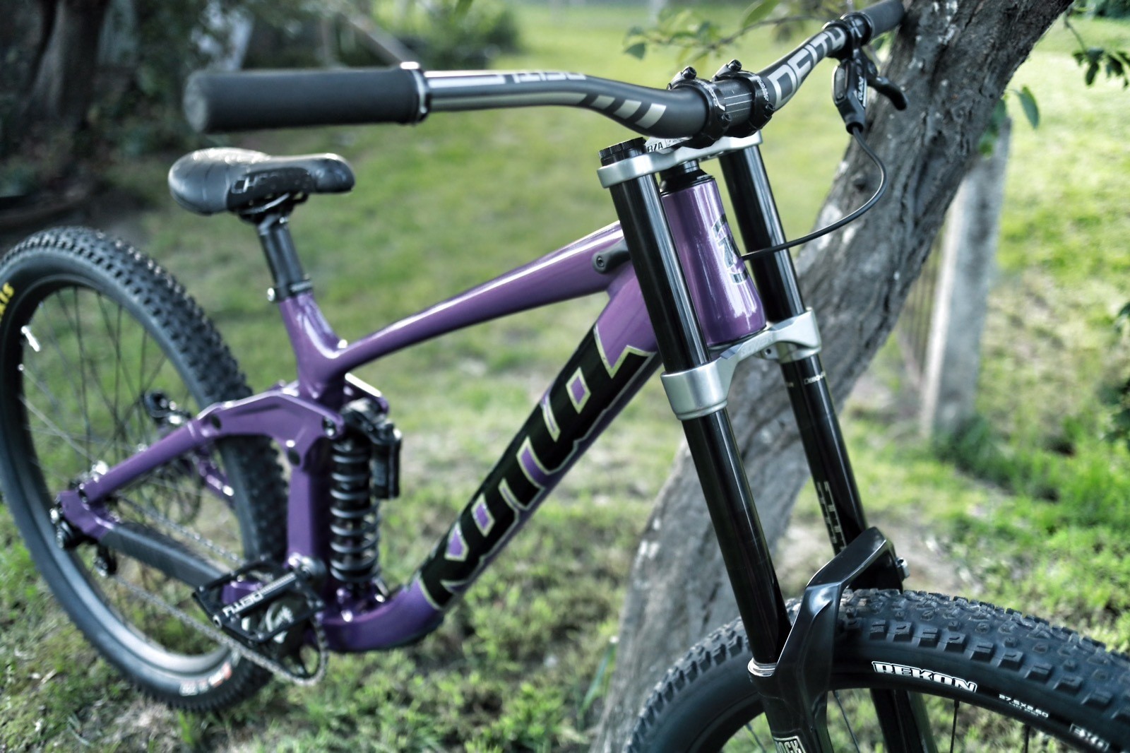 Long Travel slope bike - Washed Up's Bike Check - Vital MTB