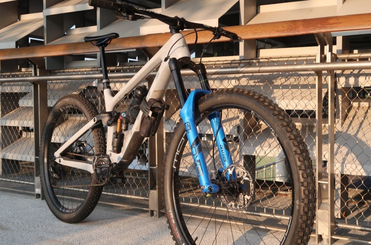 Vitus Sommet CRX 2021 Custom Build - 10adli's Bike Check - Vital MTB