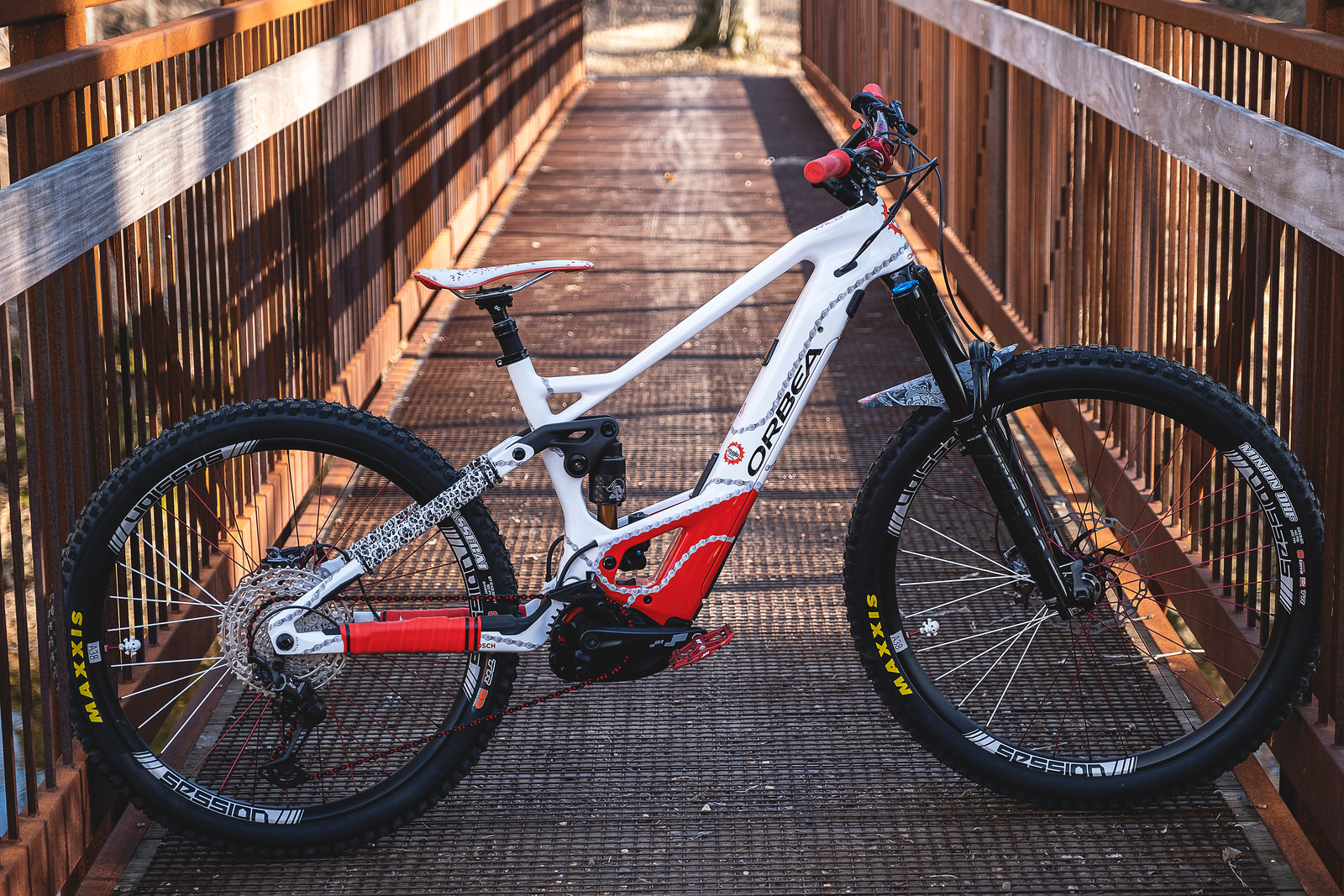 Mojo Mulisha E-Sled - Mojo Cycling's Bike Check - Vital MTB