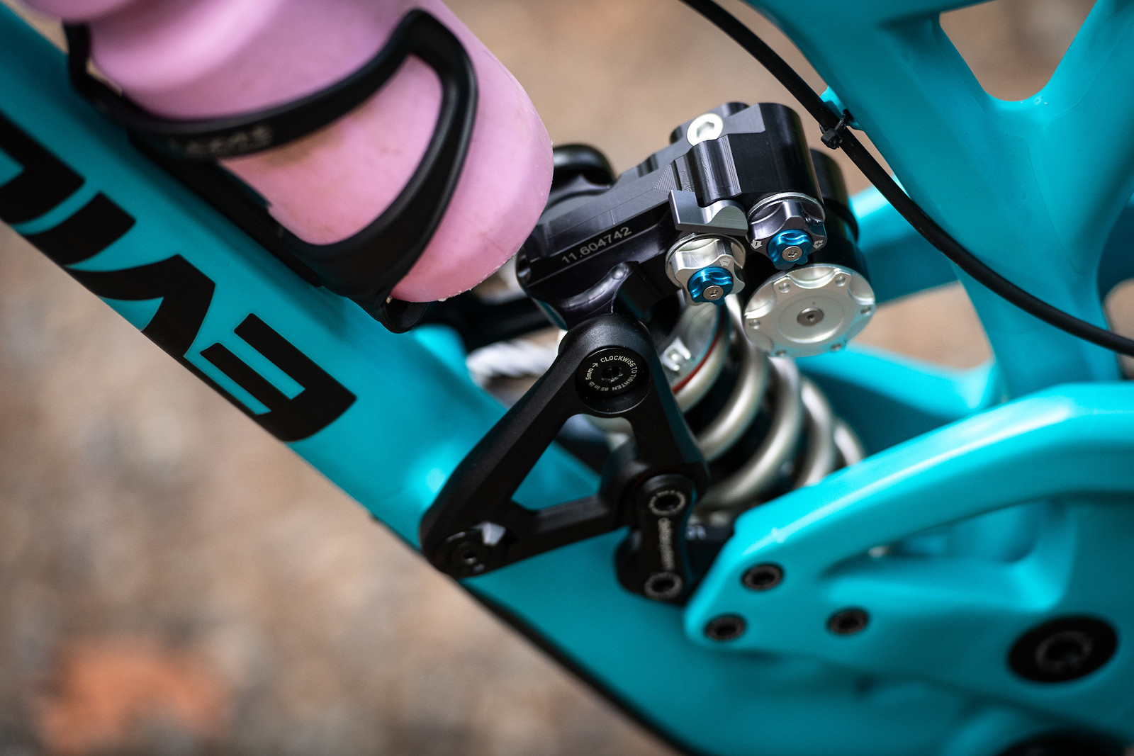 Evil Offering - Zim's Bike Check - Vital MTB