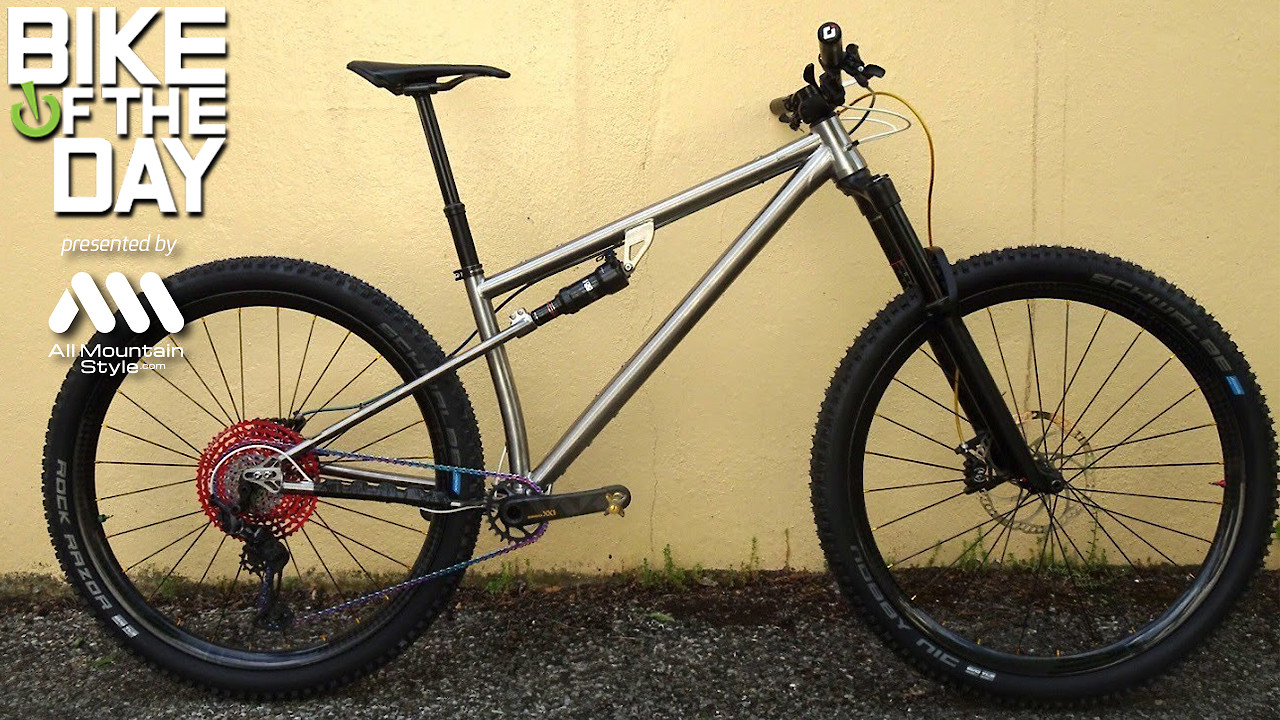 Custom titanium softail - Quentin_Bike's Bike Check - Vital MTB