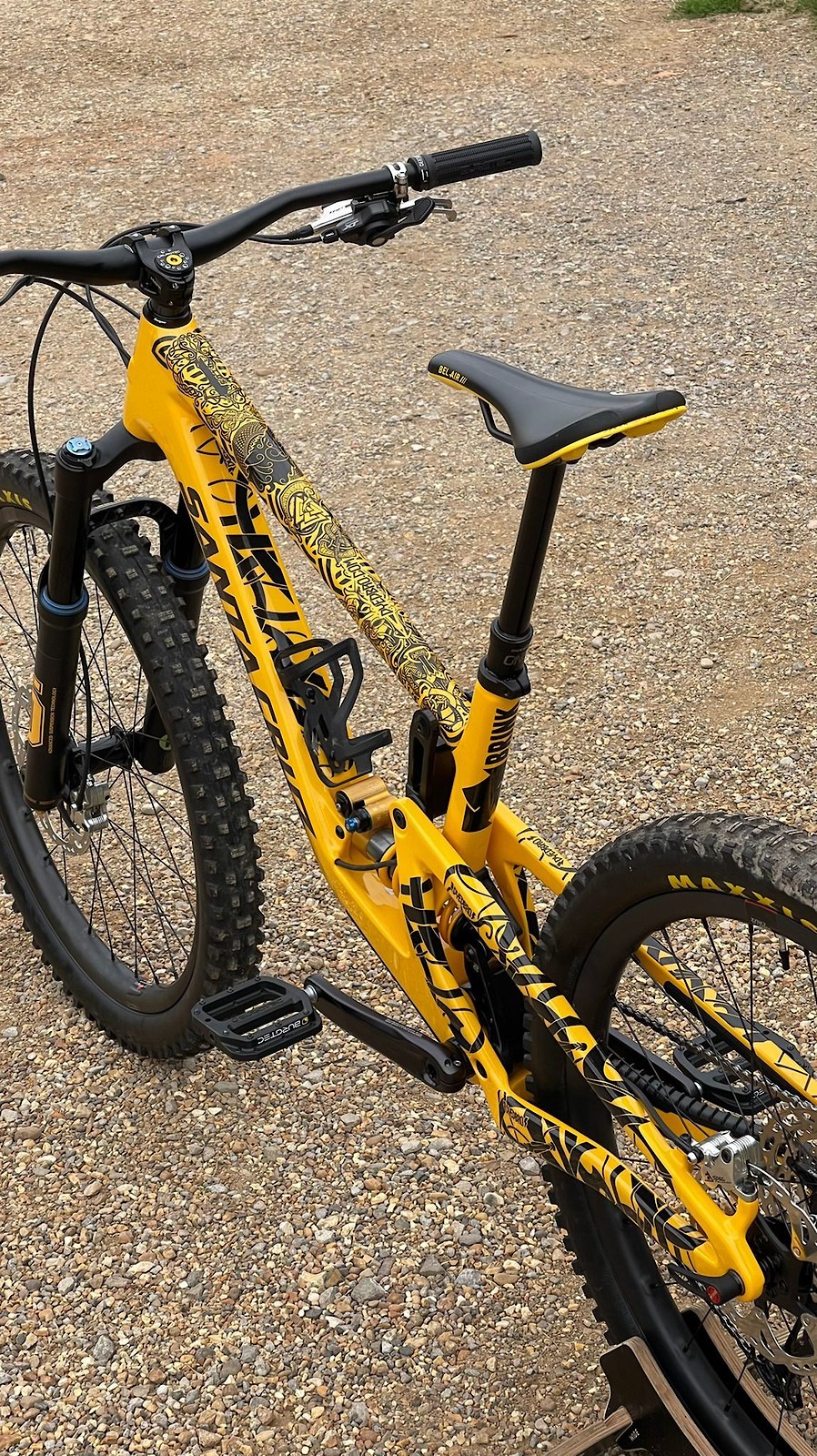 How much yellow is too much yellow?? - Toby_Smith's Bike Check - Vital MTB