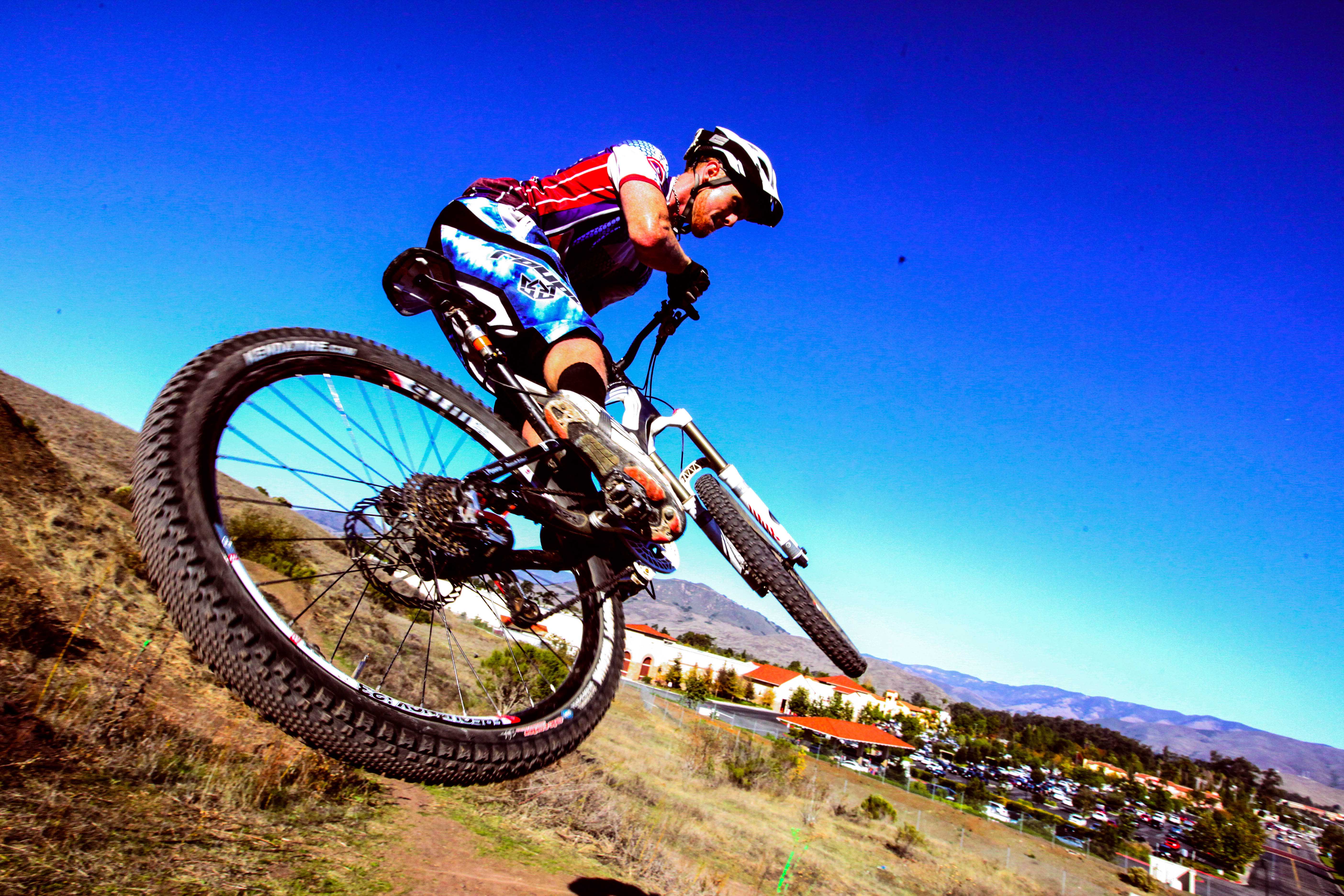 Tom Whip - GnarHuck - Mountain Biking Pictures - Vital MTB