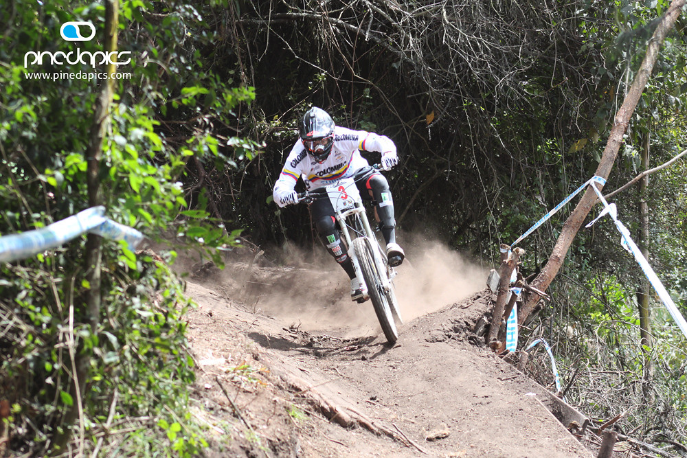 Marcelo Gutierrez (COL) 1st Elite - leopineda - Mountain Biking ...