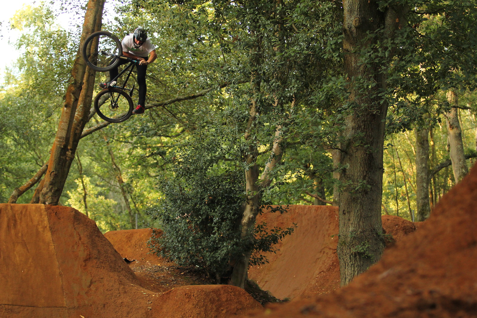Ray Samson - 1 Foot Table - SamDavies - Mountain Biking Pictures ...