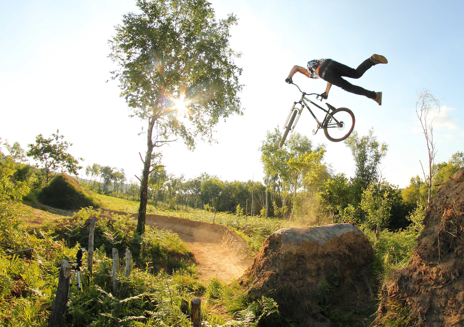 Clyne - 360 Whip - SamDavies - Mountain Biking Pictures - Vital MTB