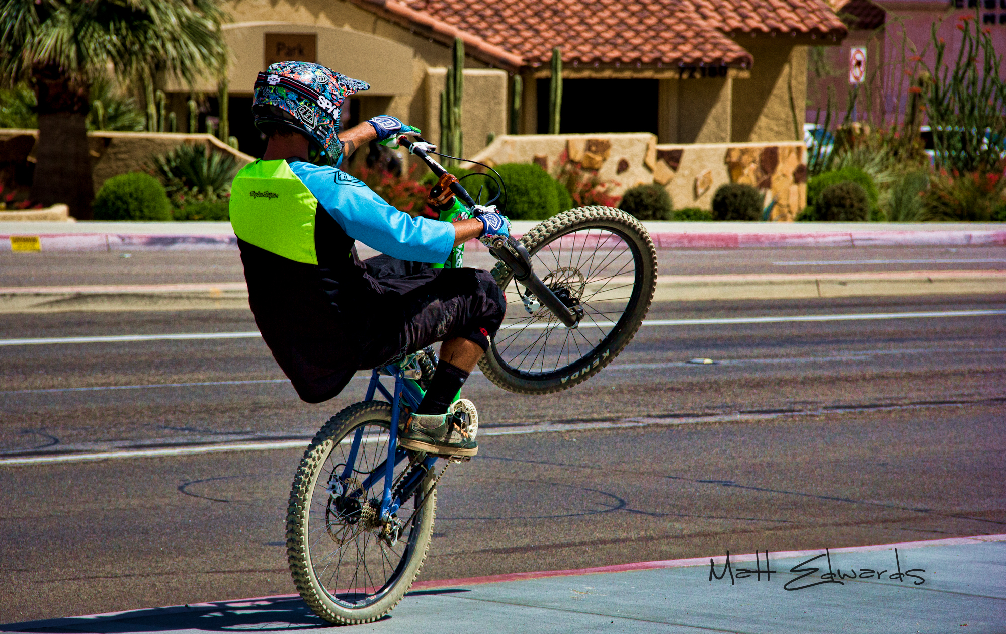 Alvino Garcia Street Wheelie - EdwardsEntertainment - Mountain Biking ...