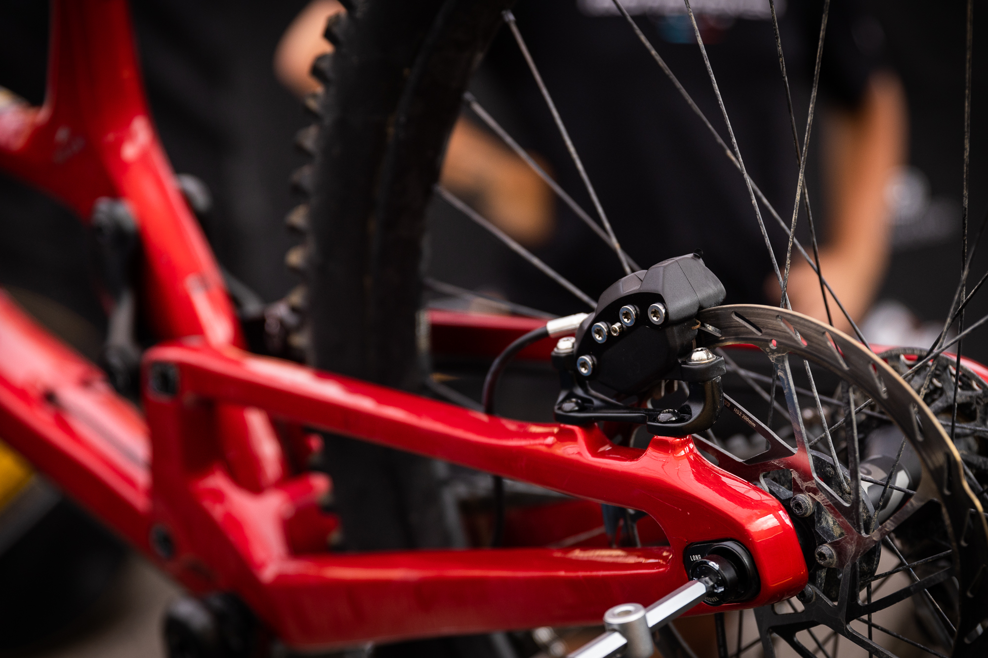 SRAM Prototype caliper (again) - PIT BITS 1 - 2023 Val di Sole World ...