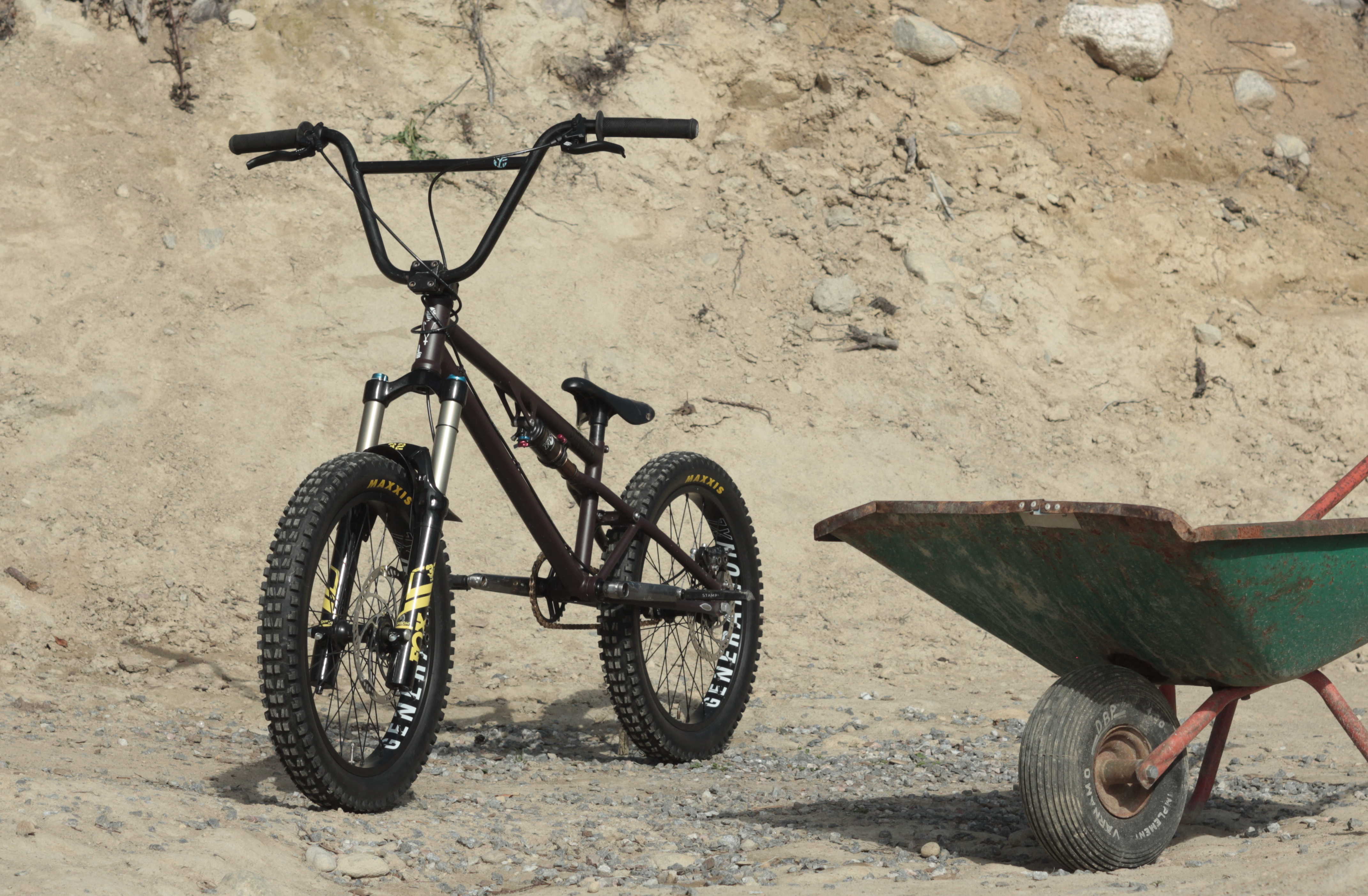 Downhill BMX - johannordberg's Bike Check - Vital MTB