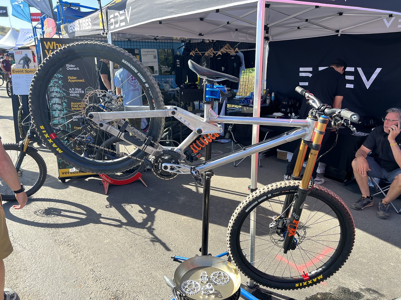 Neko Mulally Custom DH Bike - PIT BITS - 2022 Sea Otter Classic 3 - Mountain Biking Pictures ...