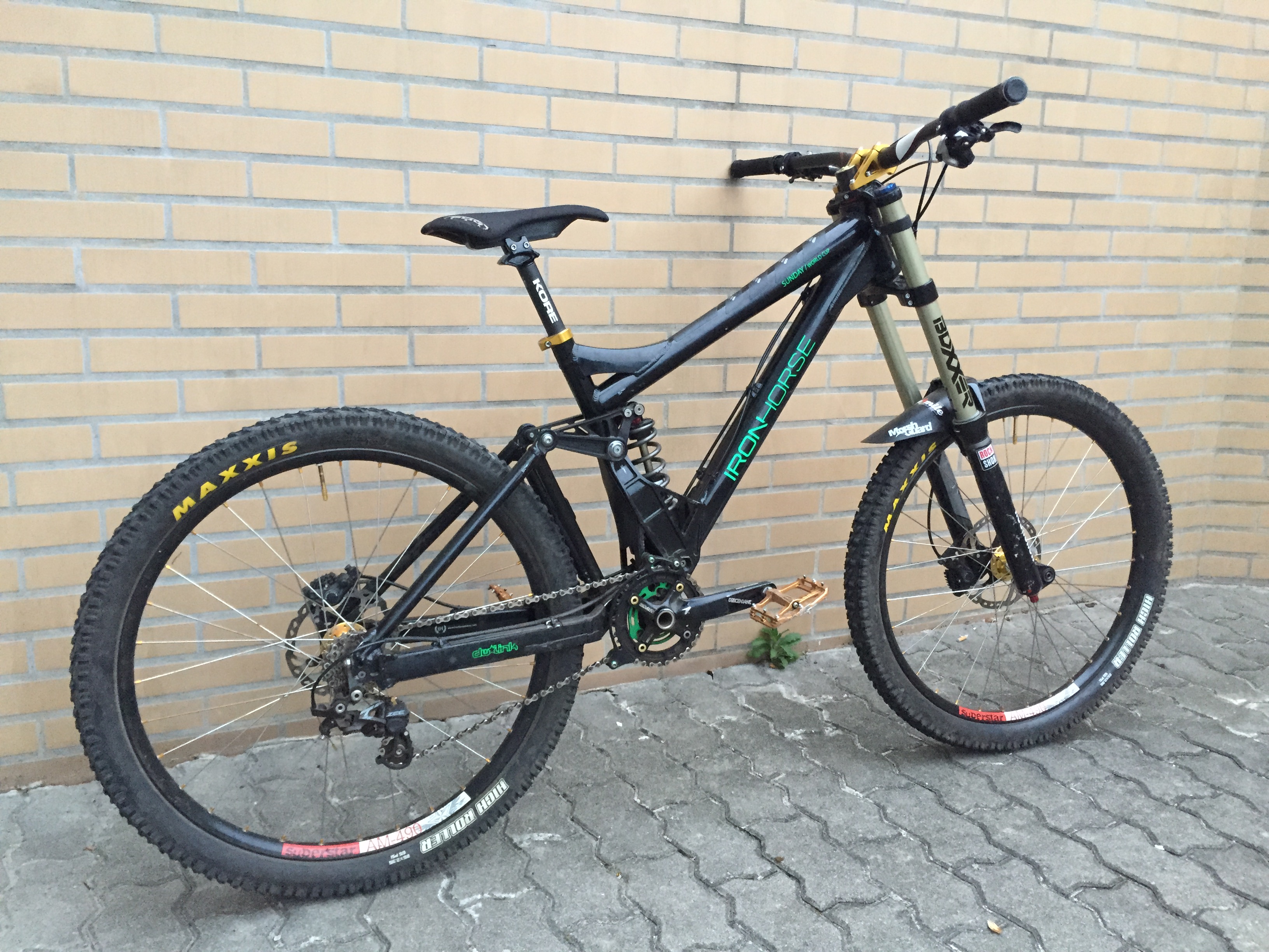 Sunday - Hyperpower!'s Bike Check - Vital MTB