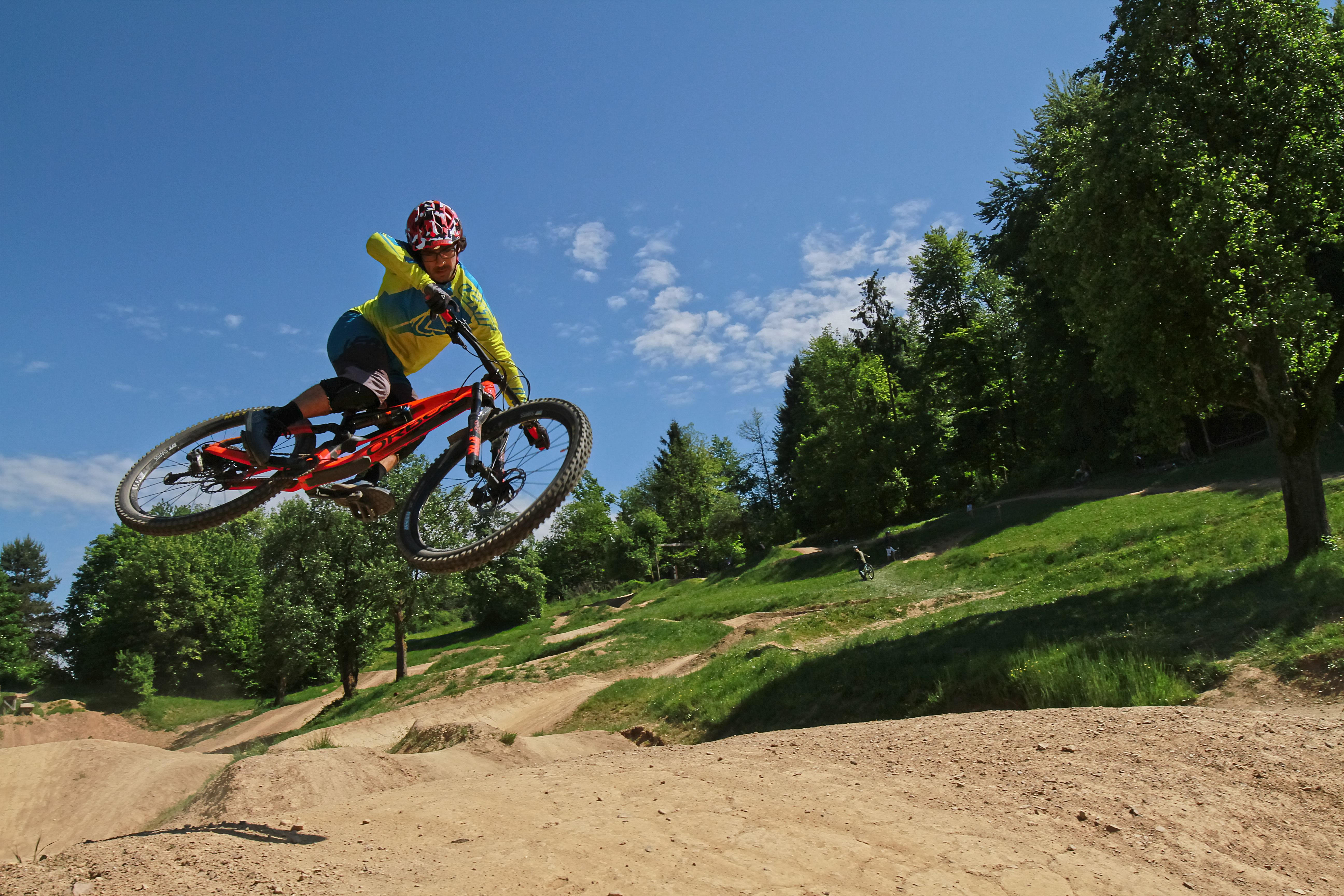 jump 1 - porson - Mountain Biking Pictures - Vital MTB