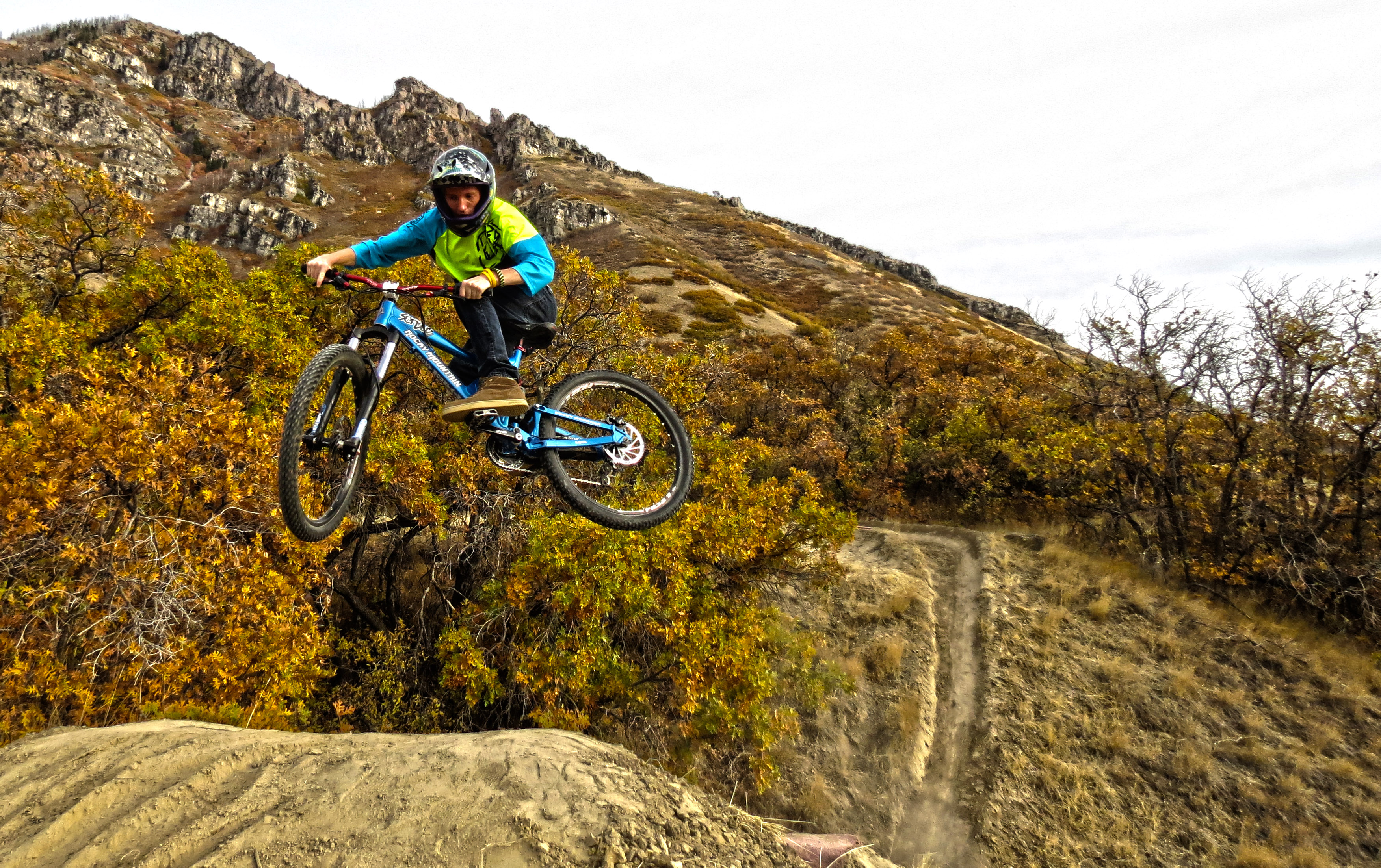 step up 006 - Moosey - Mountain Biking Pictures - Vital MTB