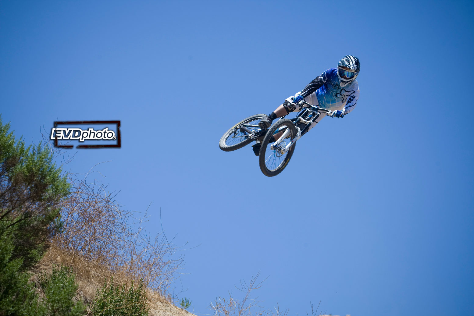 Aaron Hodgkin 001 - Aaron Hodgkin - Mountain Biking Pictures - Vital MTB