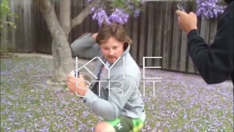 Sensus Grips Commercial 5 - Kyle Strait Fantastic Mullet - Vital MTB ...