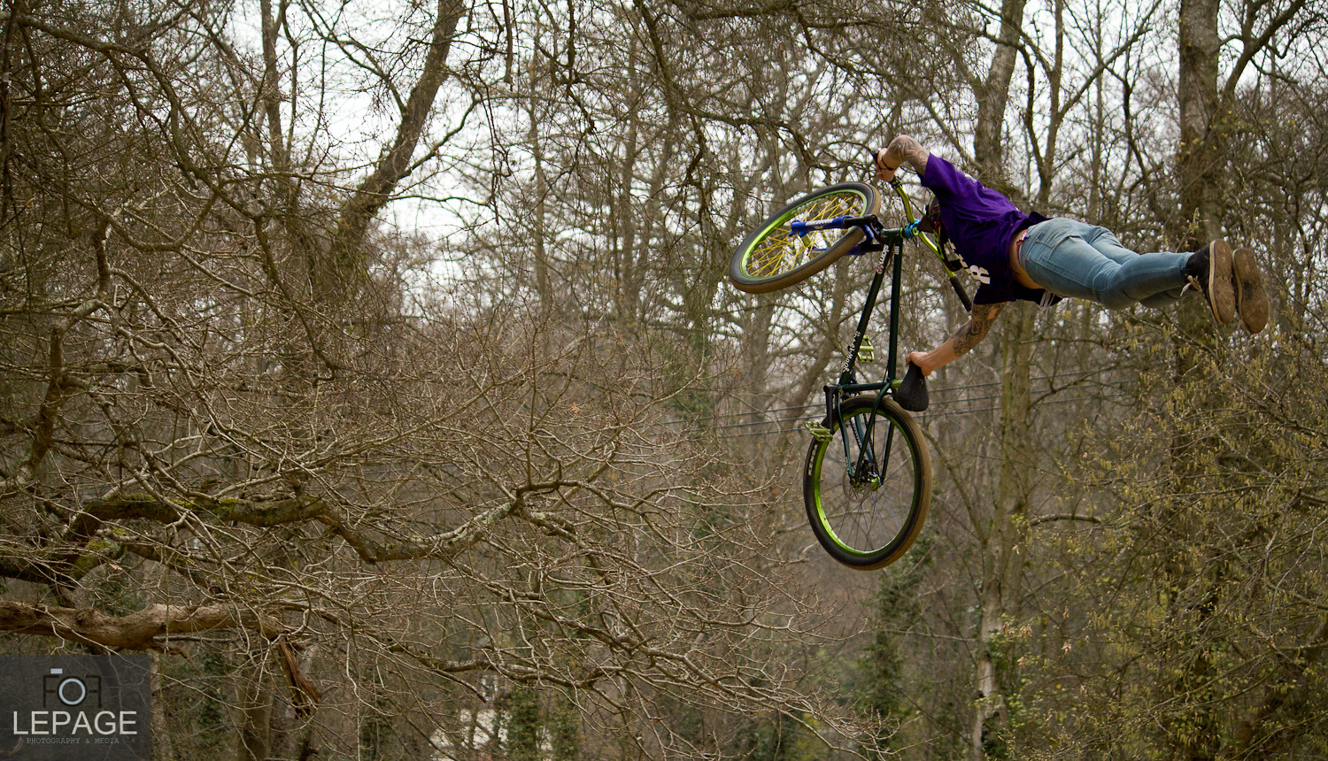 Marcel hunt - superman seat grab - Declan_Lepage - Mountain Biking ...