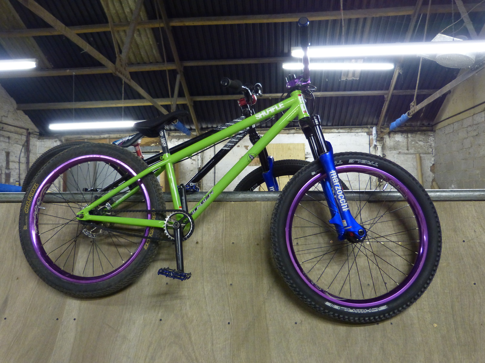 Nookie Shuffle - 2013 Jump bike - Rob RiZen's Bike Check - Vital MTB