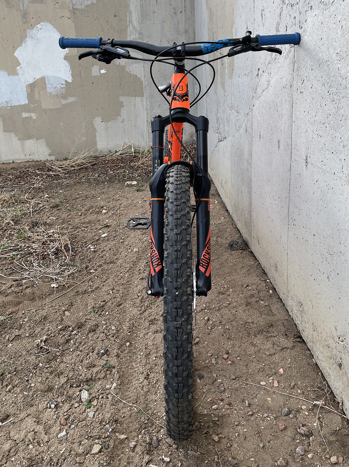 Banshee Rune V2 - juicephoto's Bike Check - Vital MTB