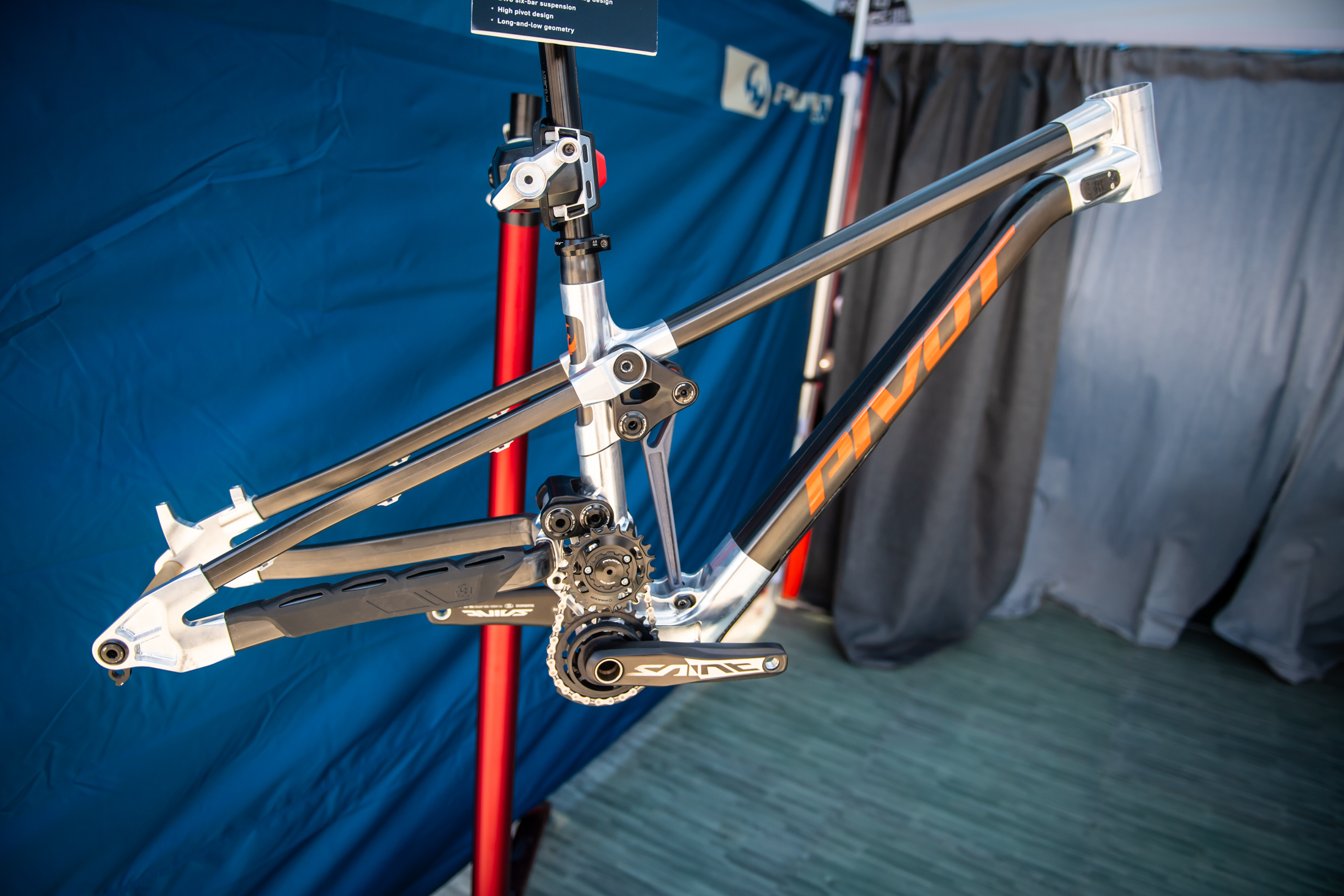Pivot Proto DH frame - PIT BITS - Sea Otter 2024 Day 3 - Mountain ...