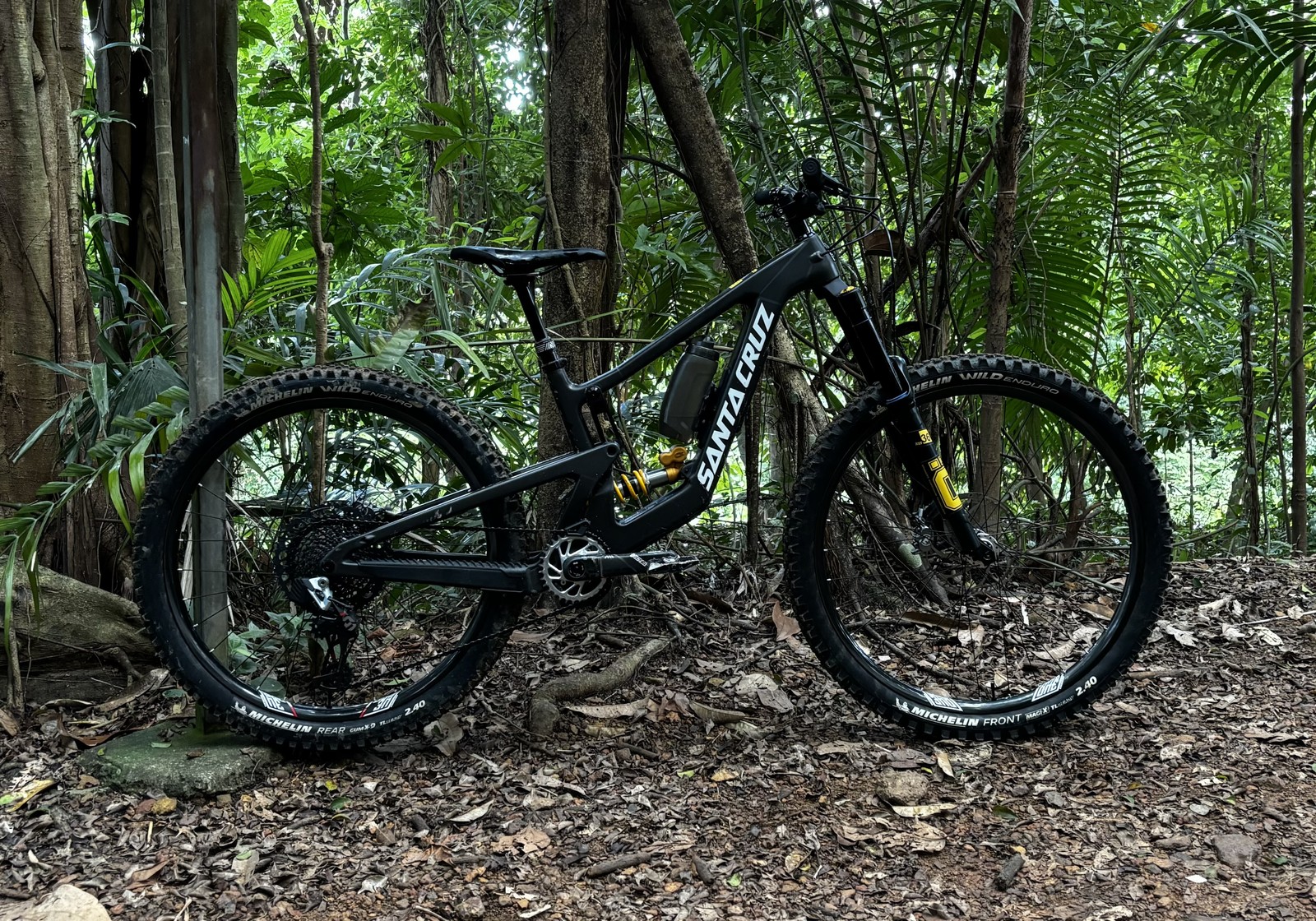 Santa Cruz Nomad 6 CC - Vital Bike of the Day May 2024 - Mountain ...