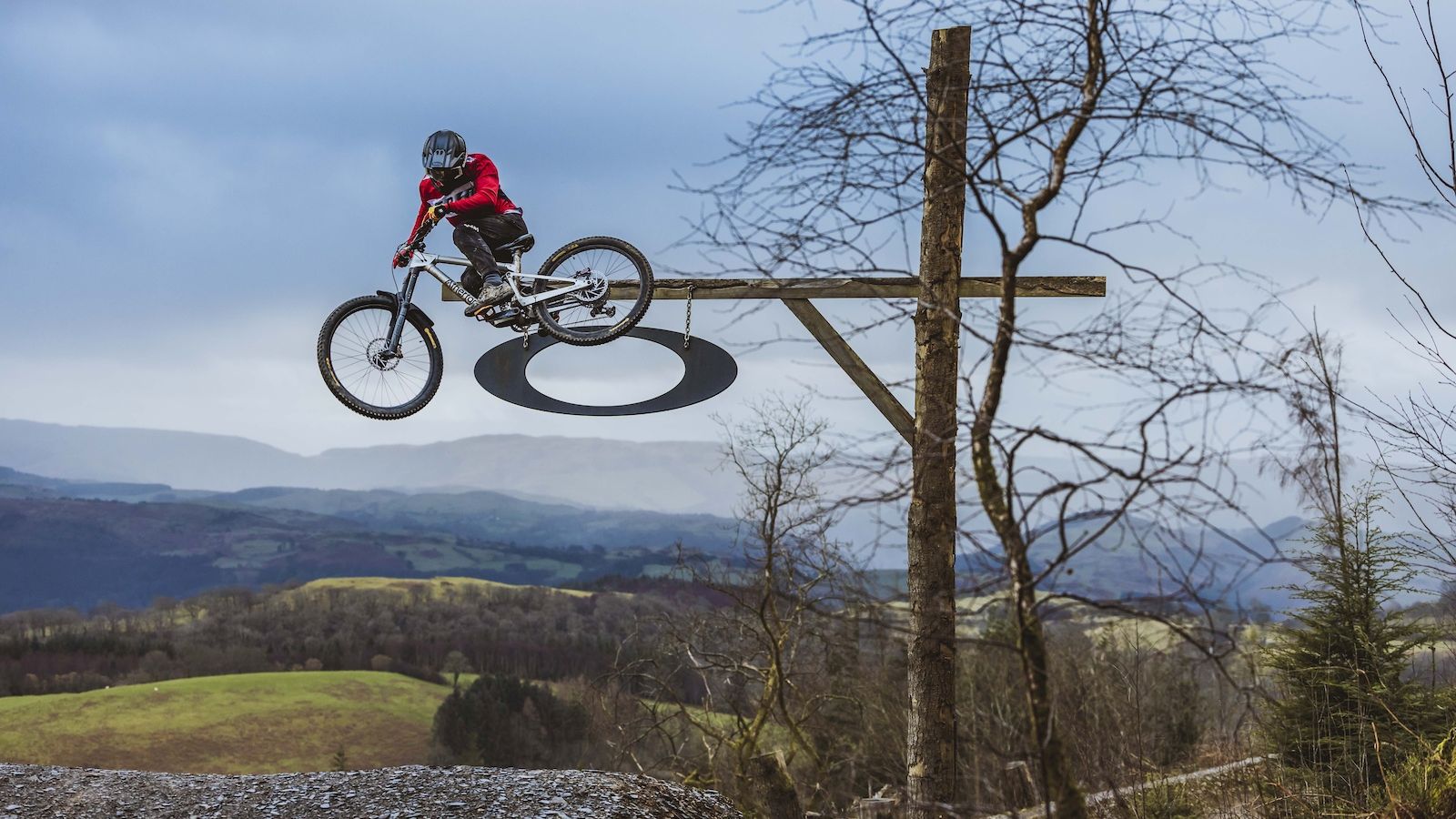 Hemispheres: Atherton Bikes and Dyfi Dig Crew - iceman2058 - Mountain ...