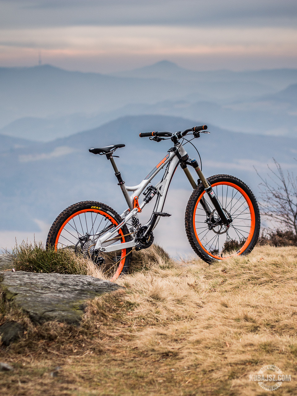 AGang Ninja 3.0 - KUbajsz_Fišer's Bike Check - Vital MTB