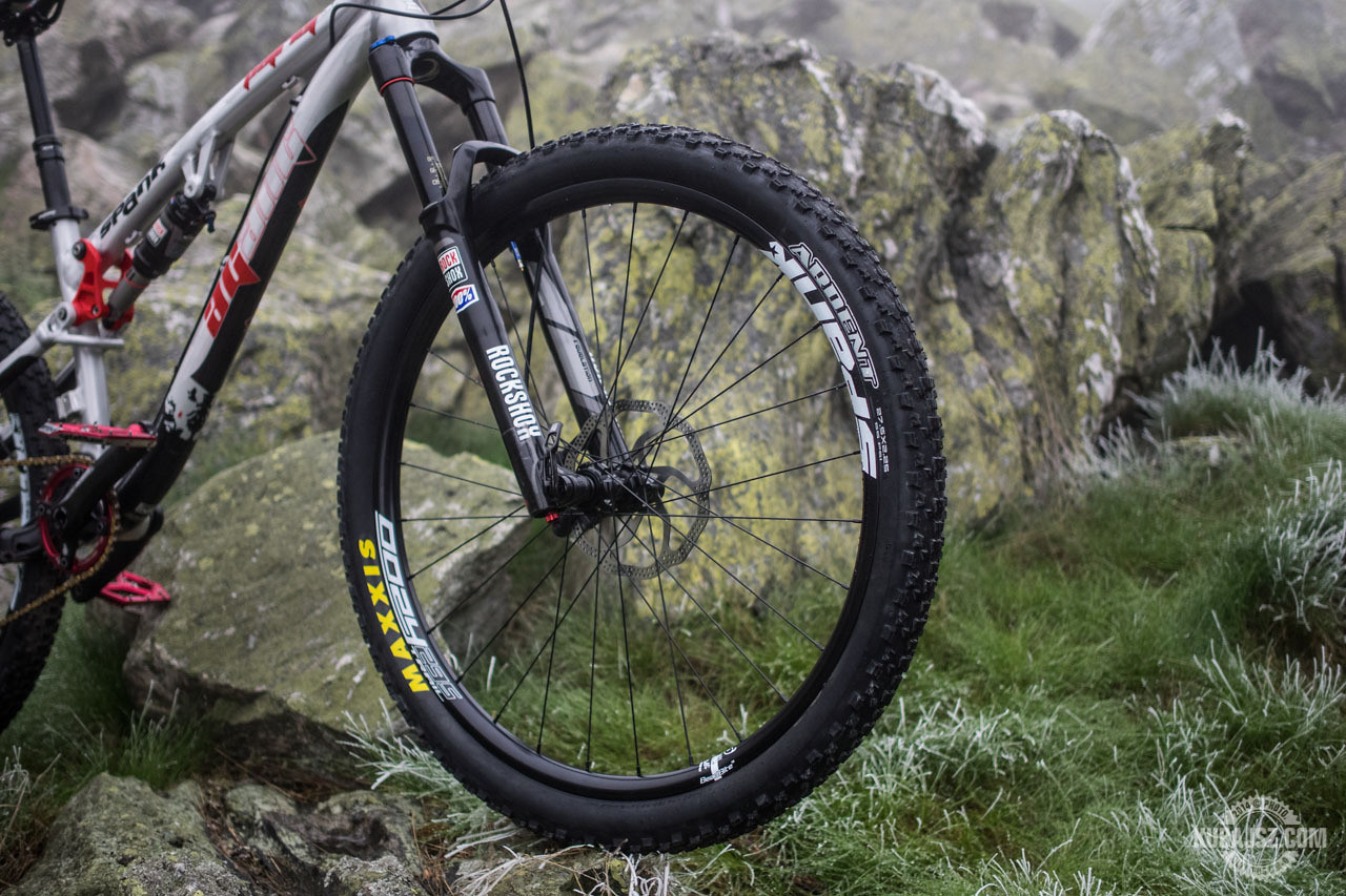 AGang Patriot 3.0 /w Spank bikes - KUbajsz_Fišer's Bike Check - Vital MTB