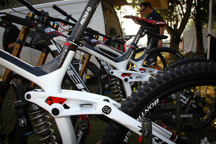 2012 Trek World Racing Session DH Bikes - iamcycho - Mountain Biking ...