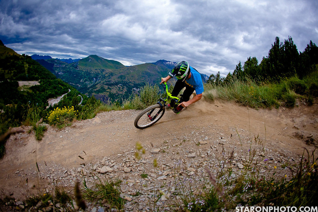 Sam Pilgrim , L2A France - Piotr_Staroń - Mountain Biking Pictures ...