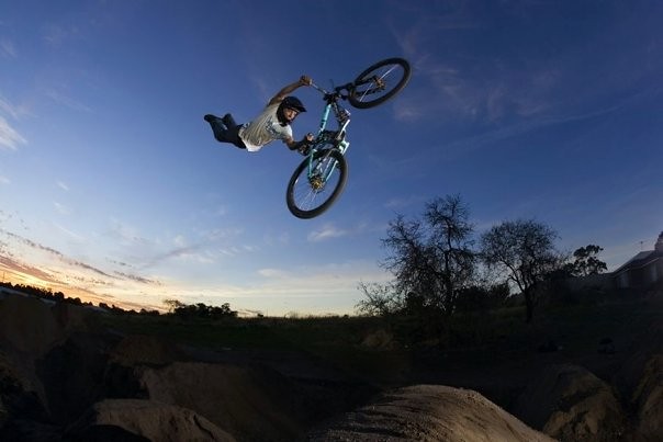 superman seat grab - AlanHepburn - Mountain Biking Pictures - Vital MTB