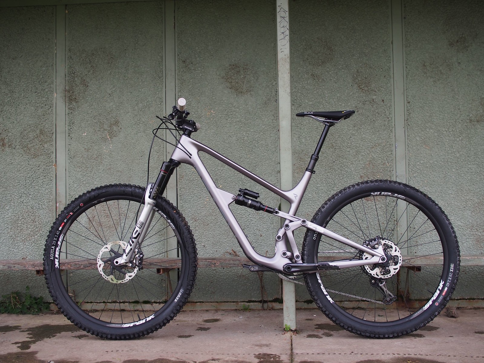 Revel Rascal Australian Build - russthedog's Bike Check - Vital MTB
