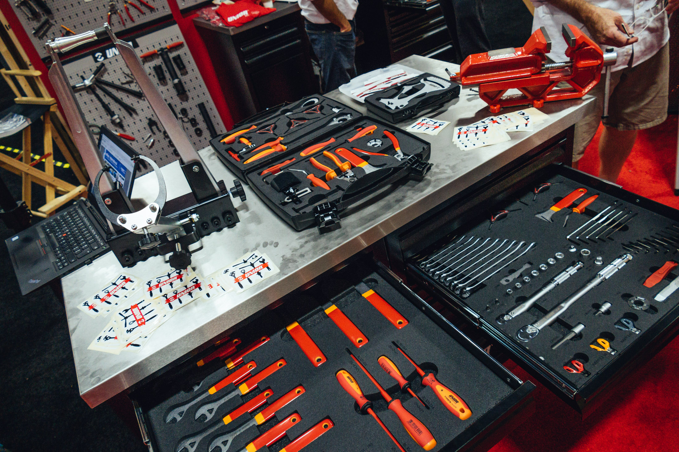 Unior Bike Shop Starter Kit - INTERBIKE - 2017 Mountain Bike Components ...