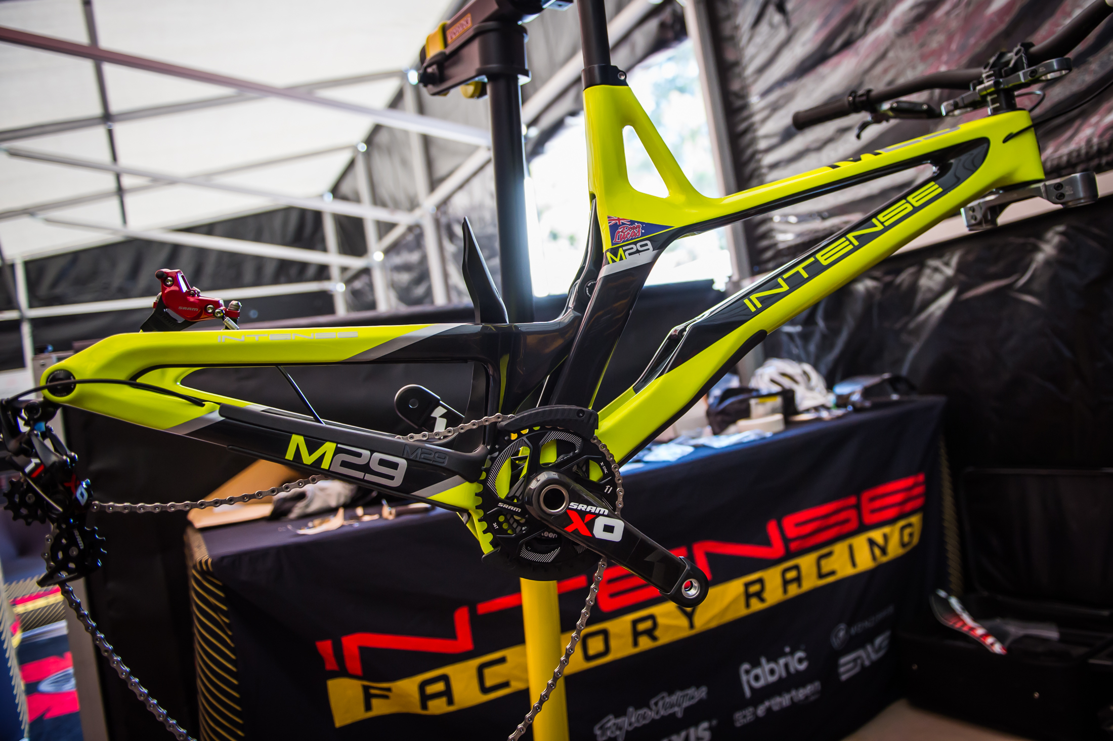 New Fresh Intense M29's - 2018 Losinj World Cup Pit Bits - Mountain ...