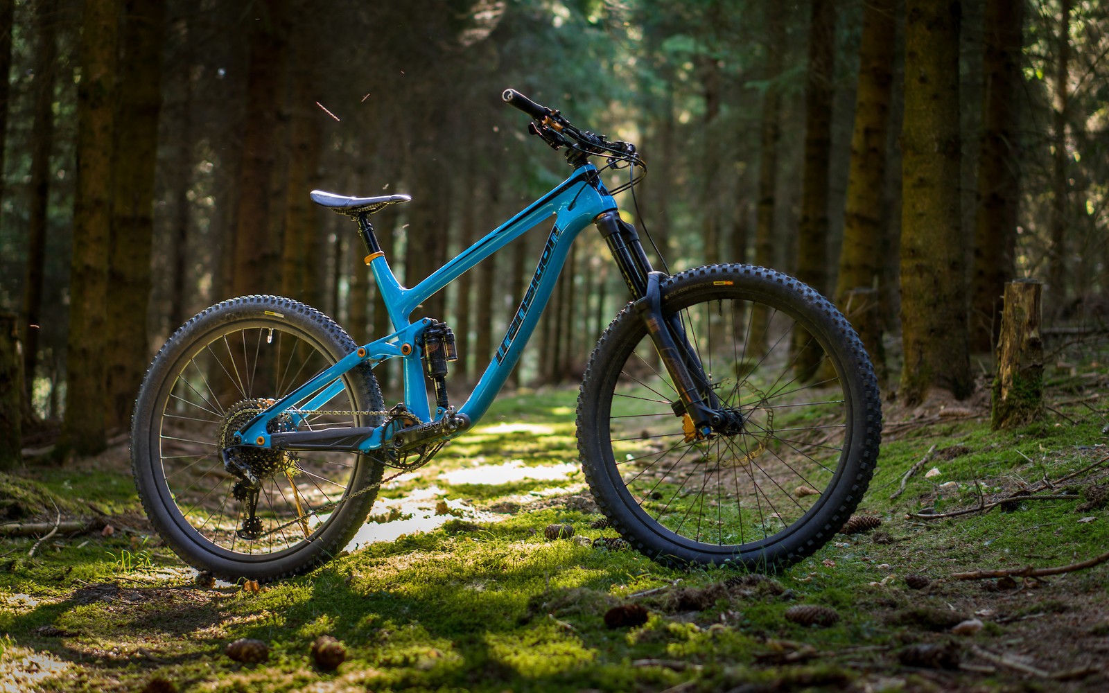 Transition Patrol Carbon orange accents - 2018 Vital Bike of the Day ...