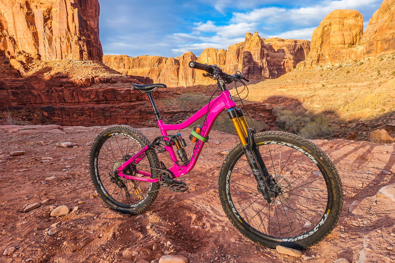 Knolly Warden Lambo Pink - 2019 Vital Bike of the Day Collection ...
