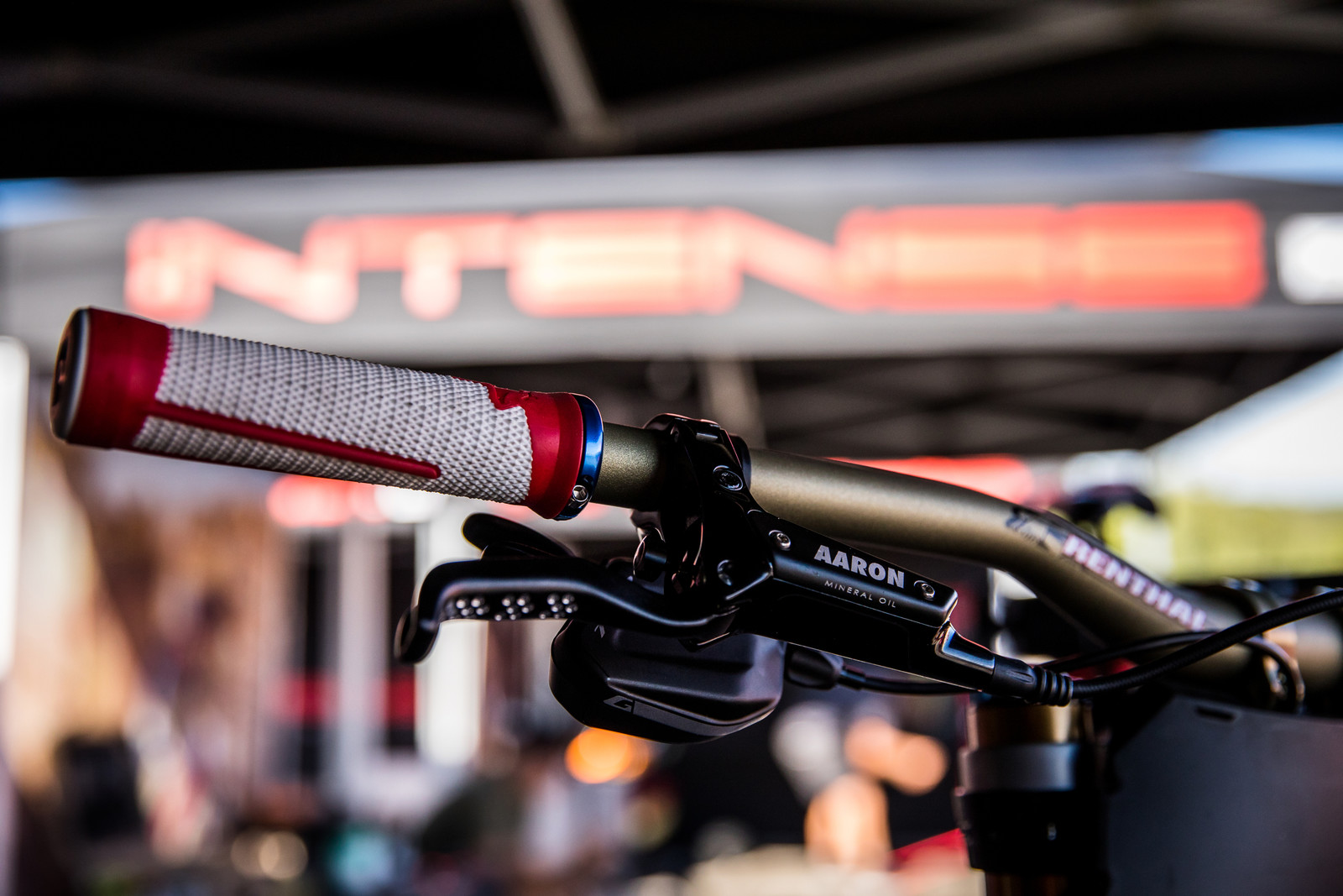 Aaron Gwin's Intense M29 at 2019 Worlds MSA - Aaron Gwin's Intense M279 ...