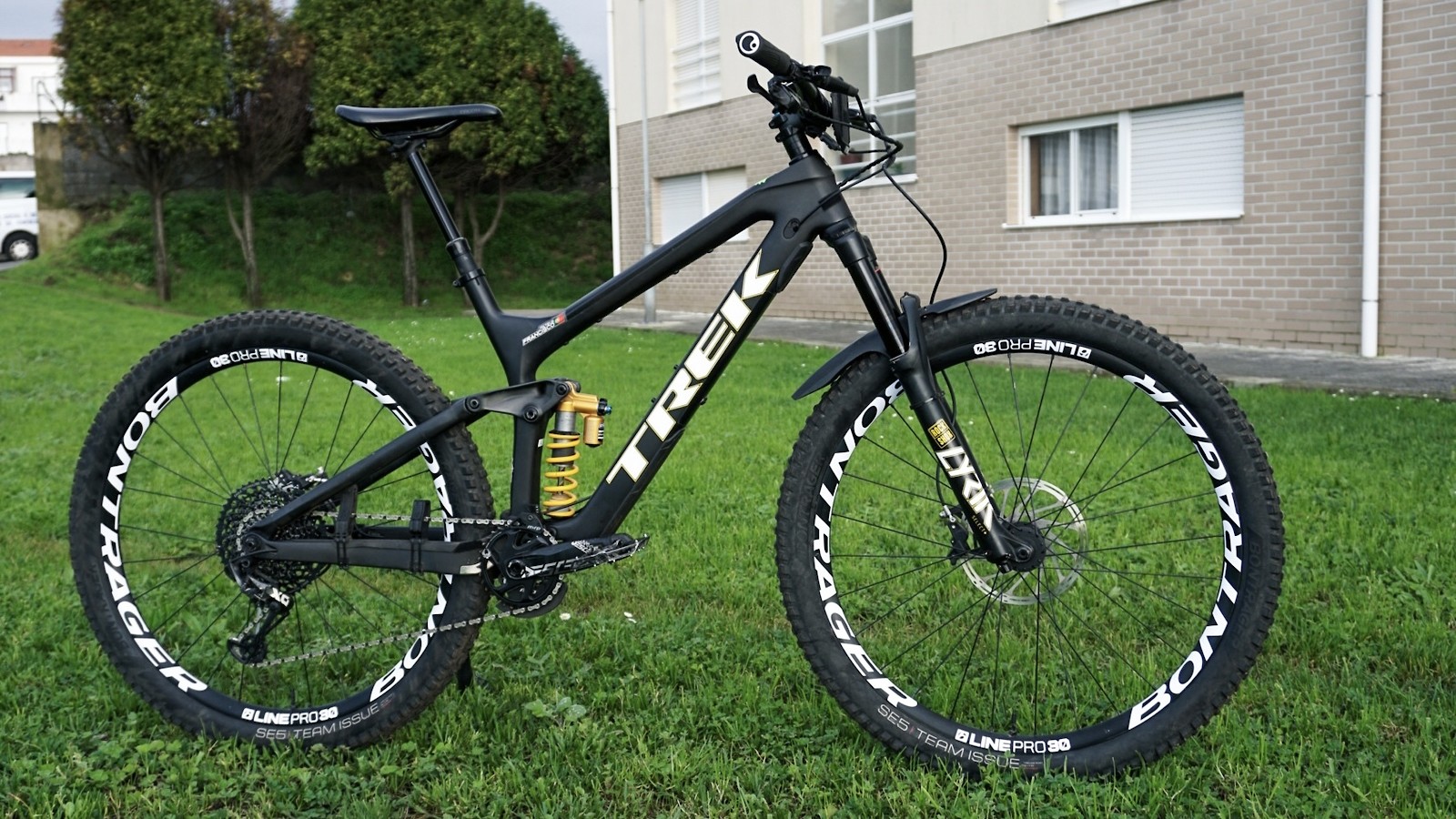 Trek Slash 9.8 - Vital Bike of the Day February 2021 - Mountain Biking ...