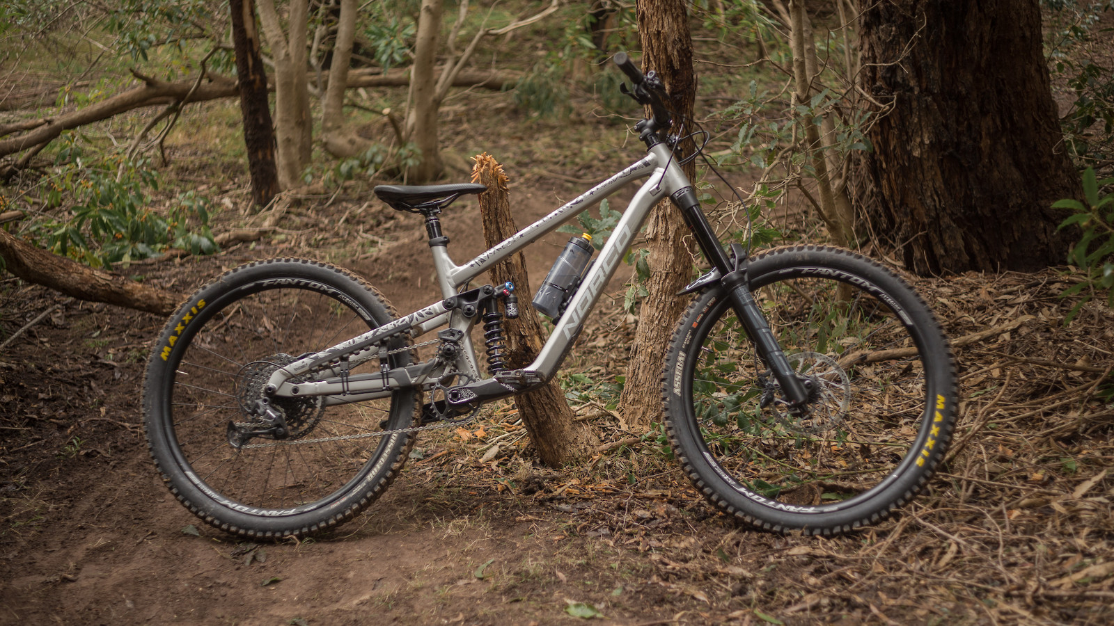 Norco Shore - Vital Bike of the Day May 2022 - Mountain Biking Pictures - Vital MTB